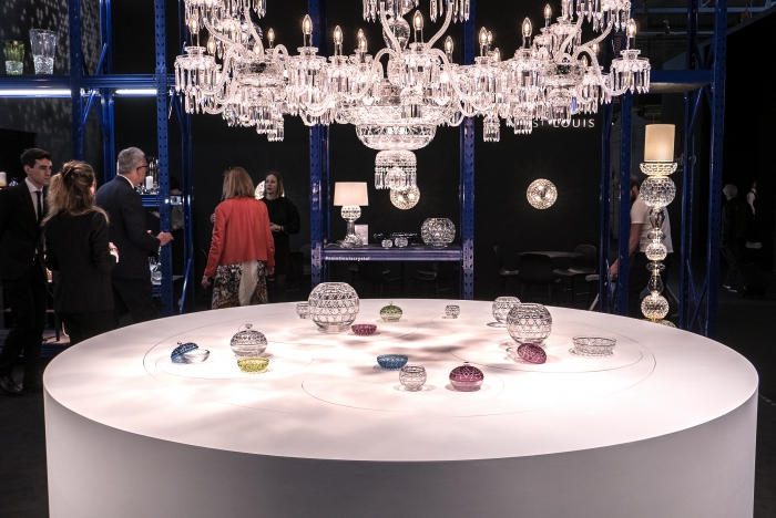 V8 designers | Saint-Louis, Milan 2018 | design d'objets, espaces